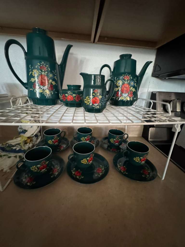 A Book Filled Cove - Aloe Vera Estate Sales